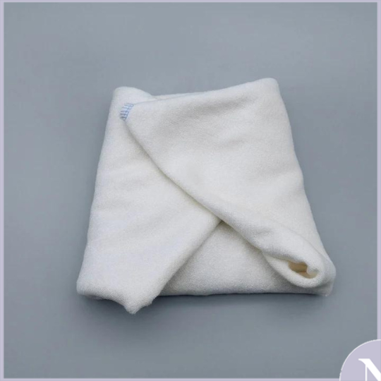 Poppets - Bamboo Flat Cloth Nappy 70cm x 70cm – The Nappy Den